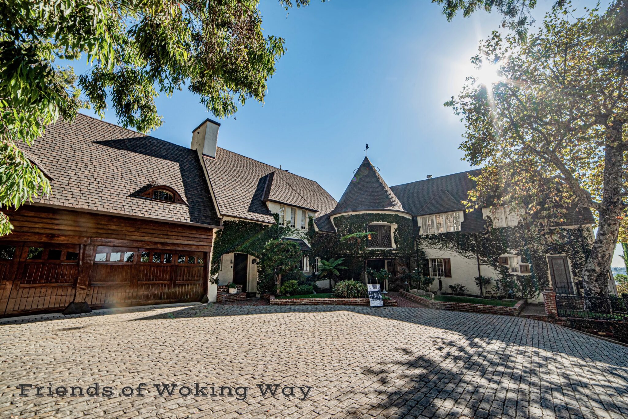The Walt Disney Mansion – Garner Holt Foundation